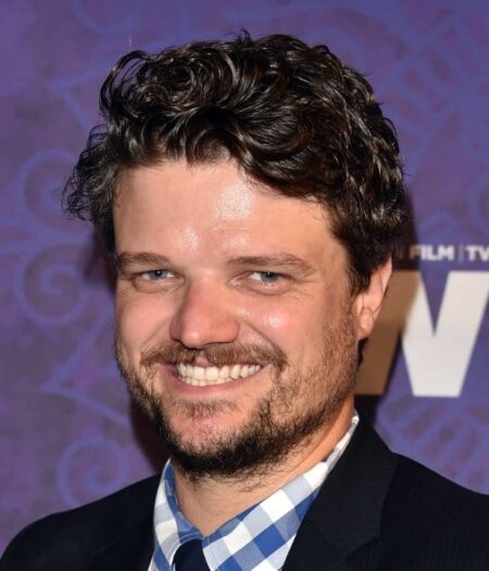 Wer ist Matt L. Jones? Vermögen, Bruder, Ehefrau, Kind, Filme und ...