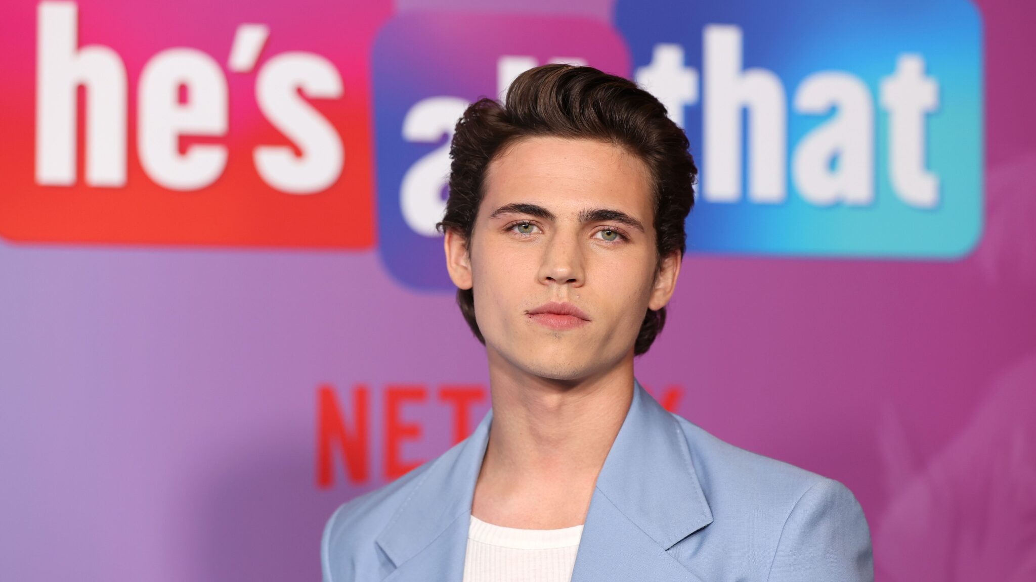 Tanner Buchanan: 14 Fakten über den „He's All That“-Star, die Sie ...